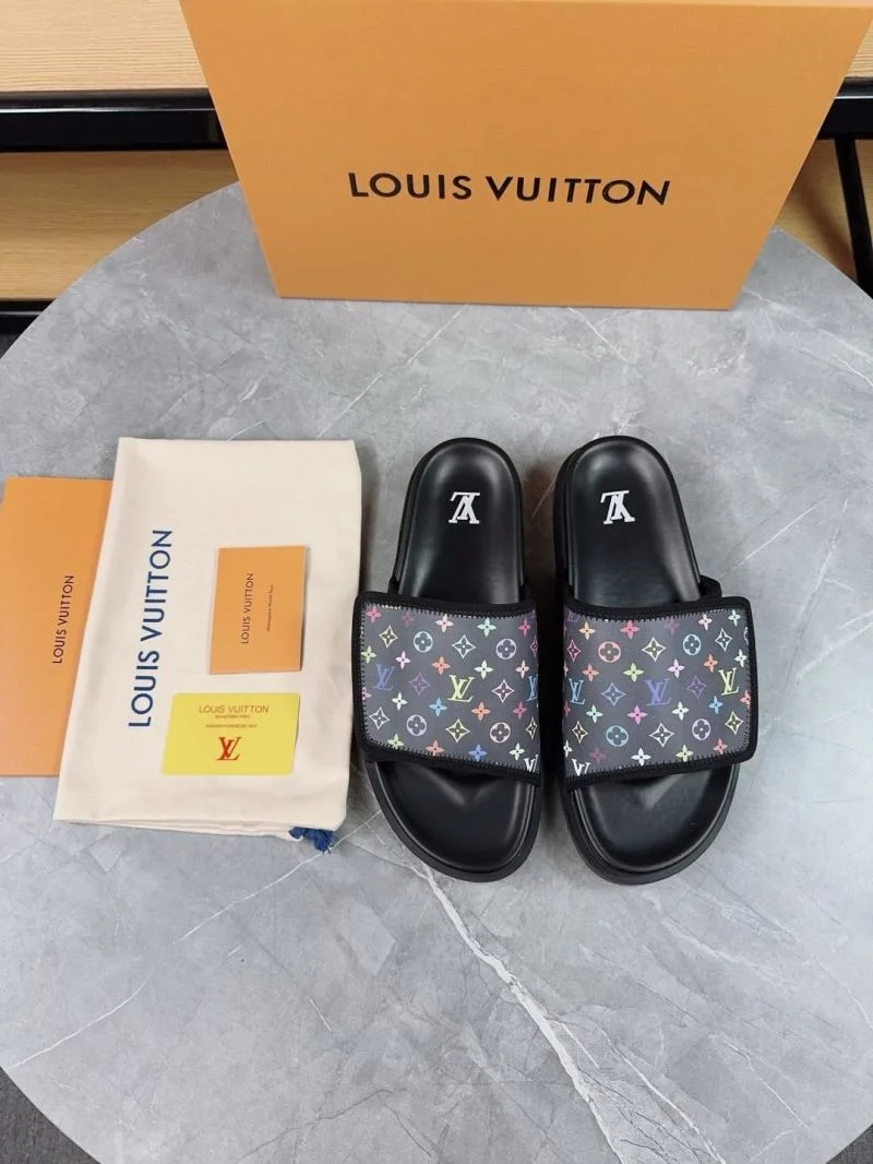 Louis Vuitton Slippers
