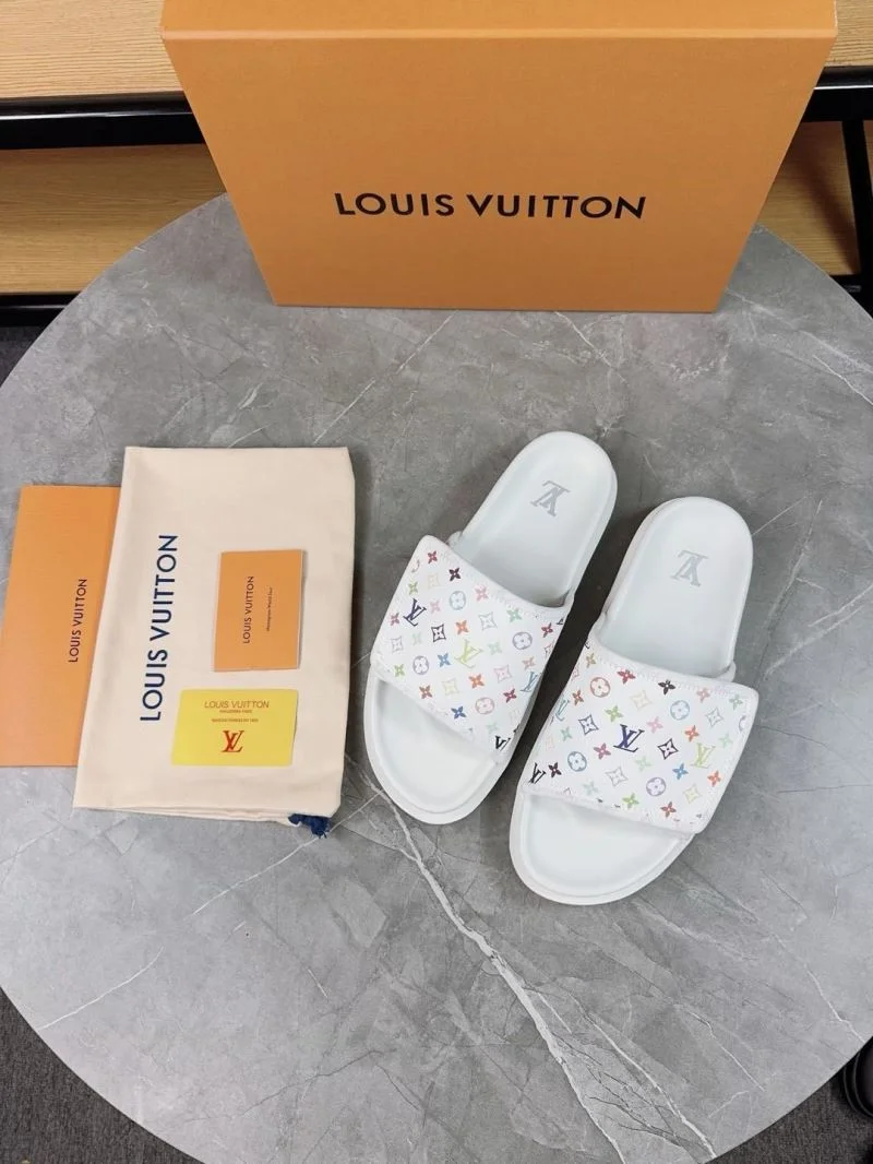 Accurate model Louis Vuitton Slippers
