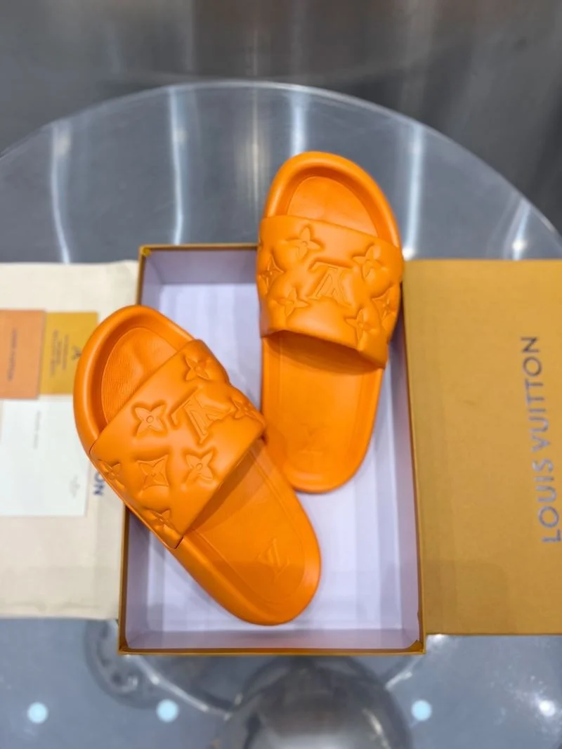 High fidelity Louis Vuitton Slippers