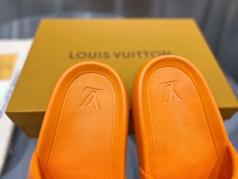 High fidelity Louis Vuitton Slippers