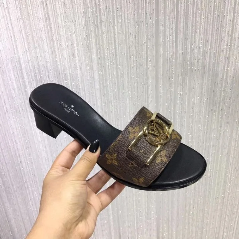 Louis Vuitton Slippers