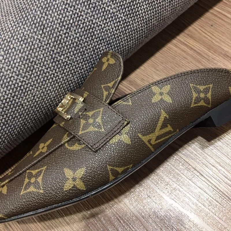 Factory-made Louis Vuitton Slippers