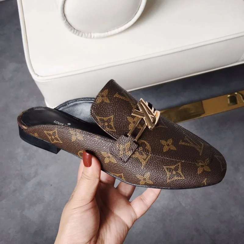 Louis Vuitton Slippers
