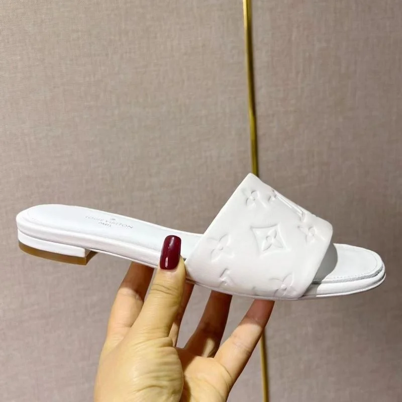 Louis Vuitton Slippers
