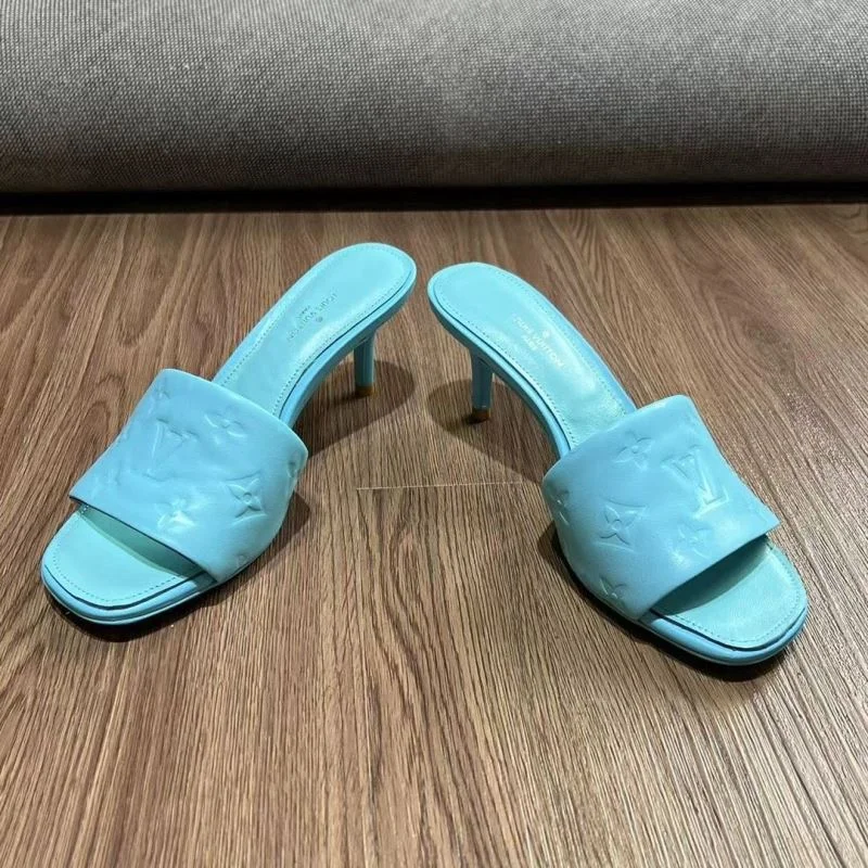 Accurate model Louis Vuitton Slippers