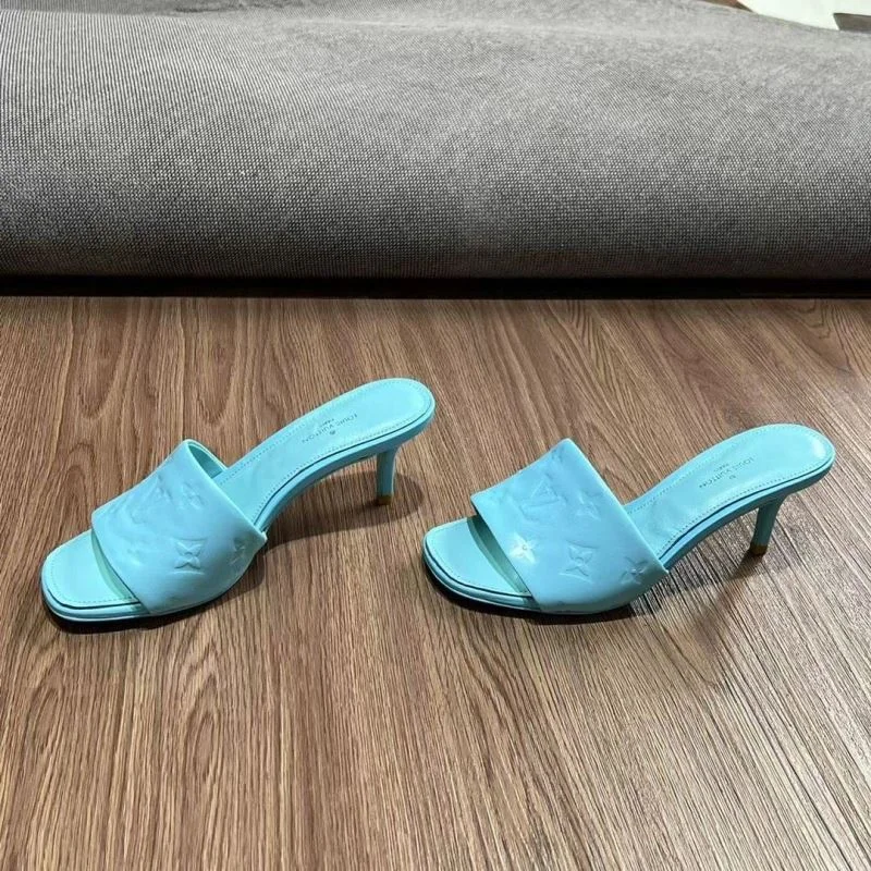 Accurate model Louis Vuitton Slippers