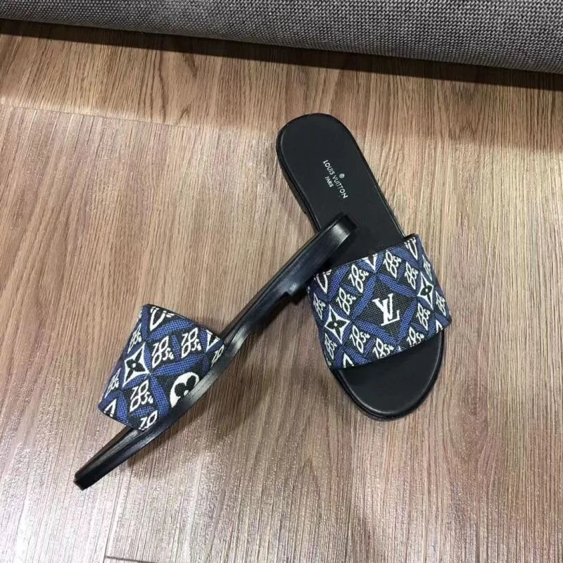 Brand-authenticated Louis Vuitton Slippers