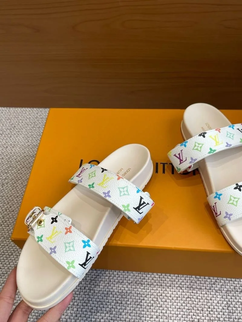 Brand-authenticated Louis Vuitton Slippers