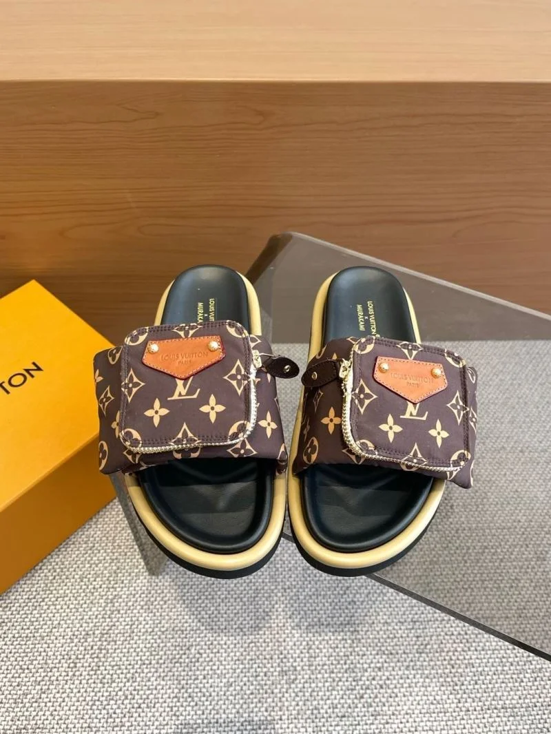 Louis Vuitton Slippers