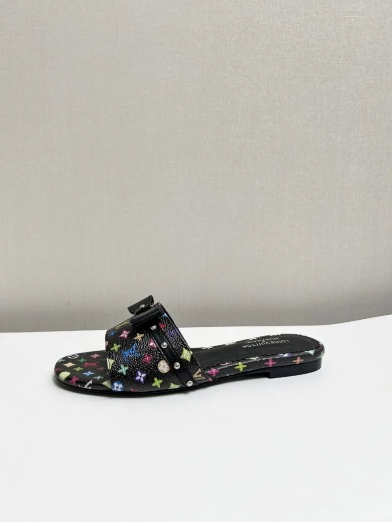 Discounted Louis Vuitton Slippers