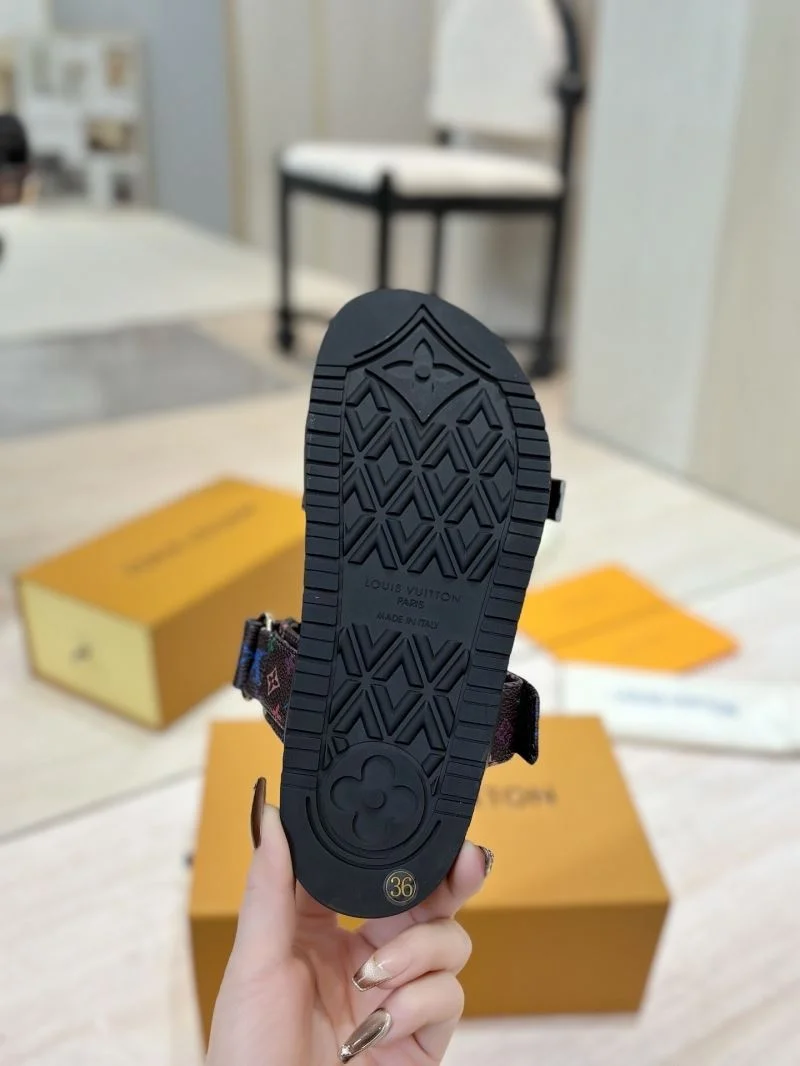 Cut-rate Louis Vuitton Slippers