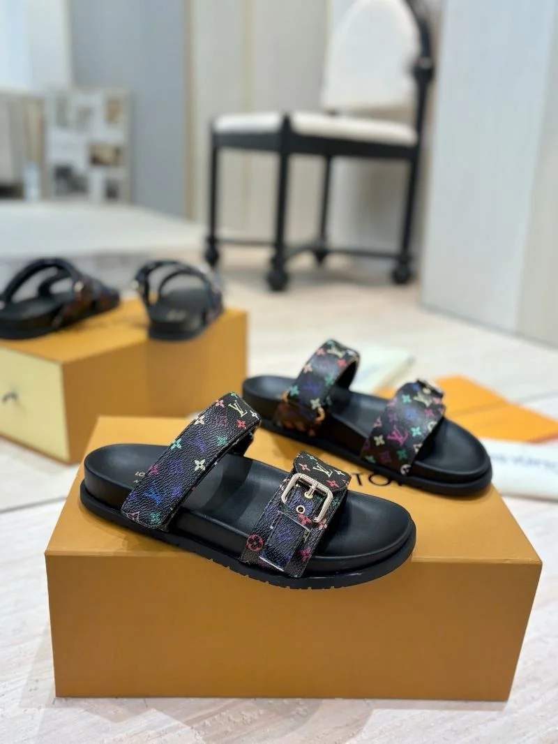 Louis Vuitton Slippers