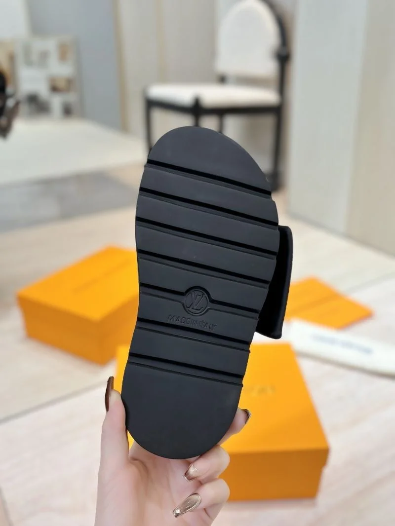 Economical Louis Vuitton Slippers