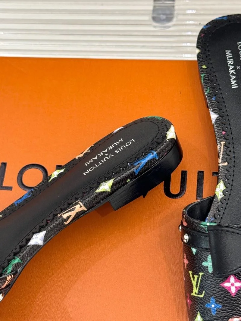 Brand-authenticated Louis Vuitton Slippers