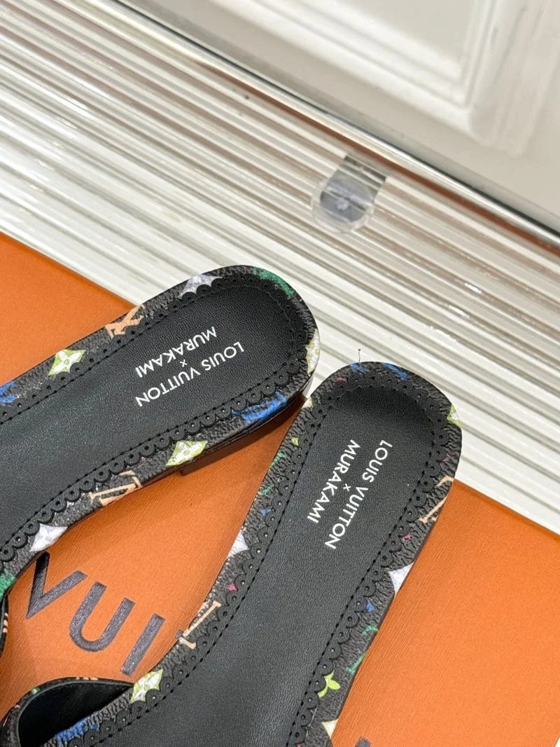 Brand-authenticated Louis Vuitton Slippers