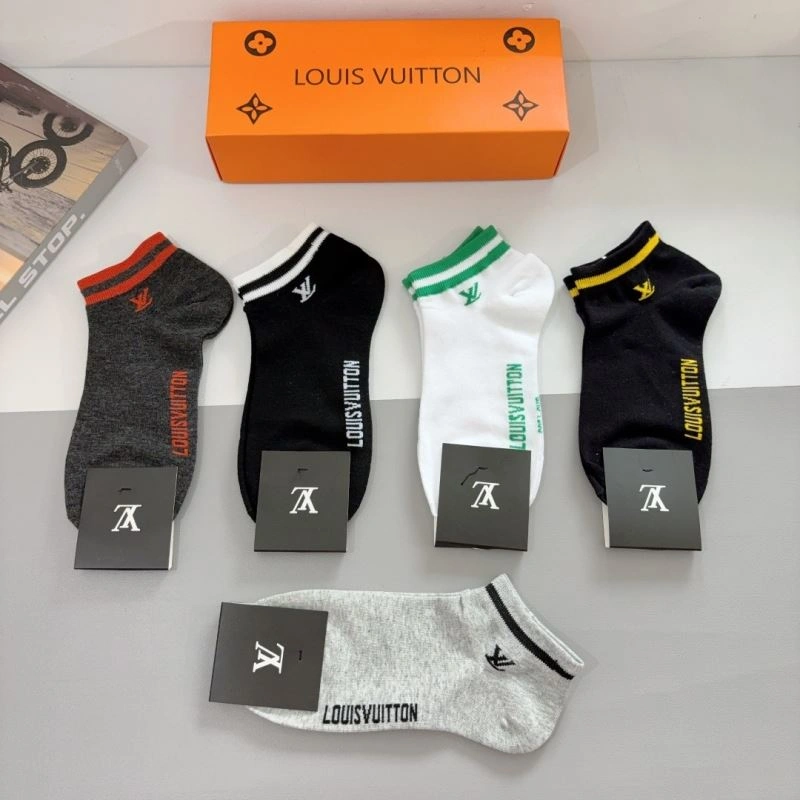 Mirror quality Louis Vuitton Socks