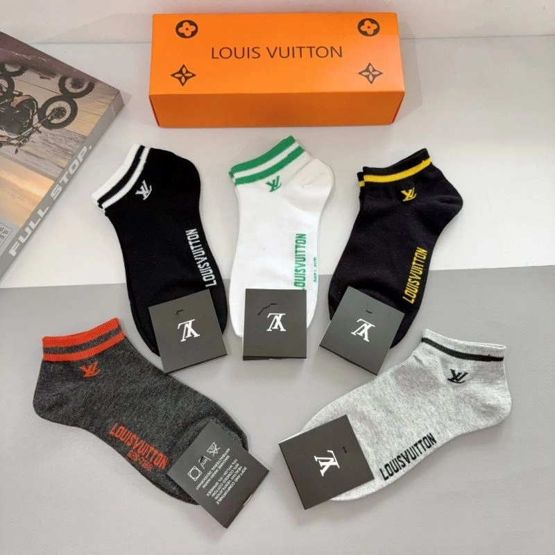 Mirror quality Louis Vuitton Socks