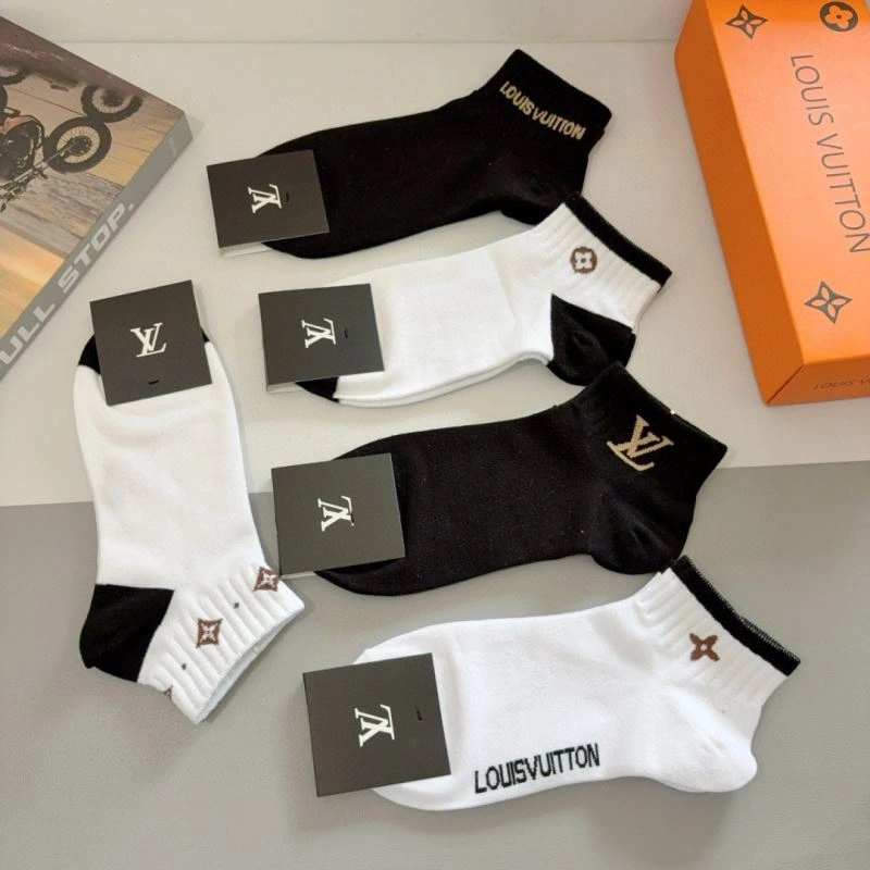 Low-cost Louis Vuitton Socks