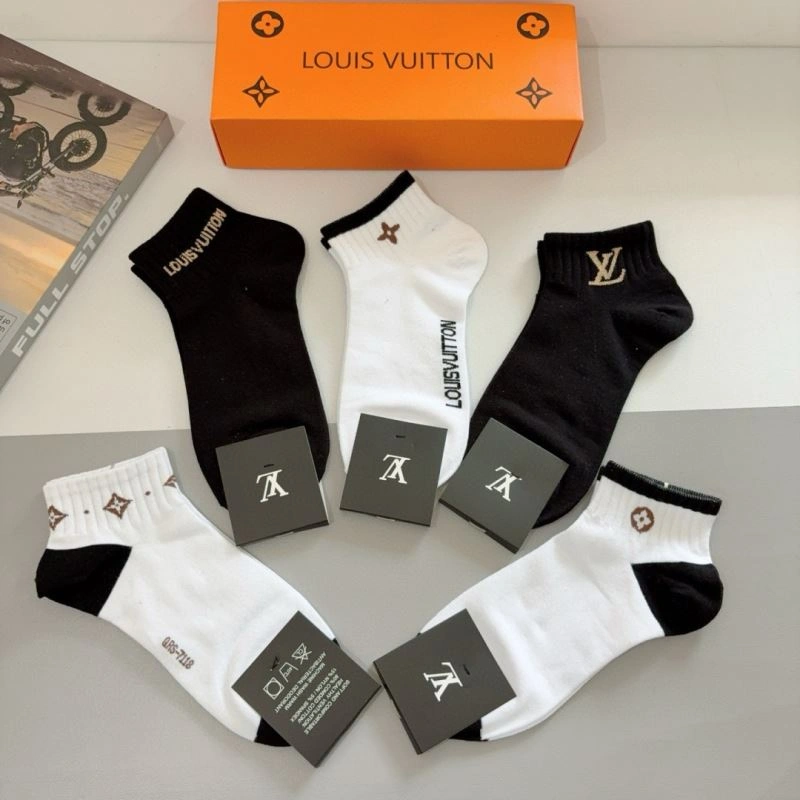 Low-cost Louis Vuitton Socks