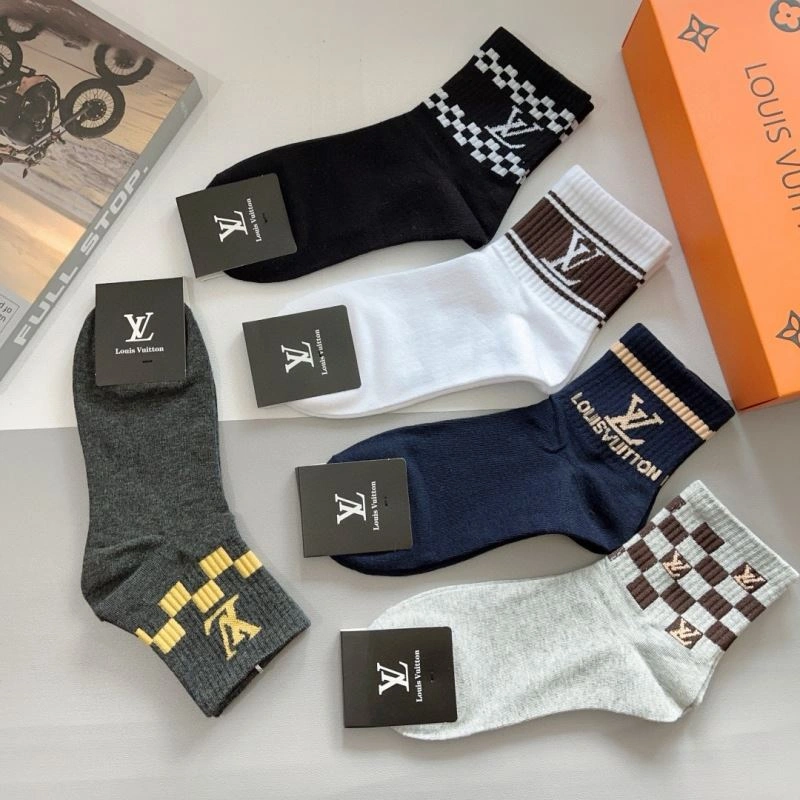 Inexpensive Louis Vuitton Socks