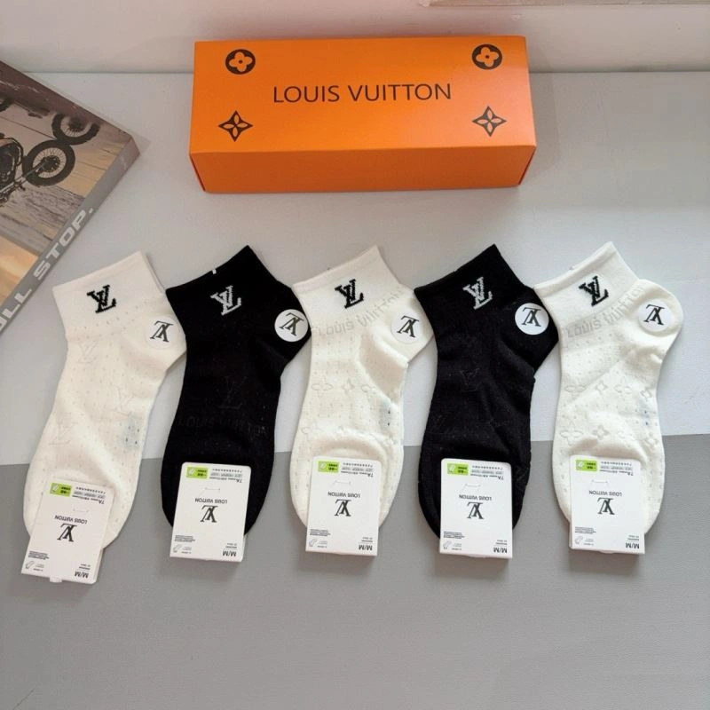 Reasonably priced Louis Vuitton Socks