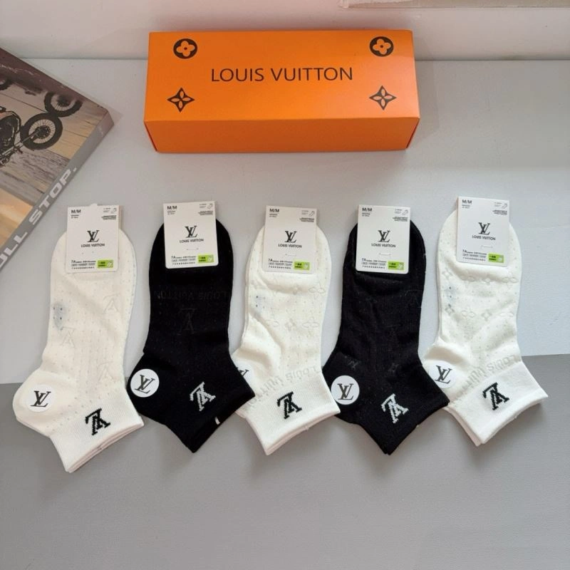 Reasonably priced Louis Vuitton Socks