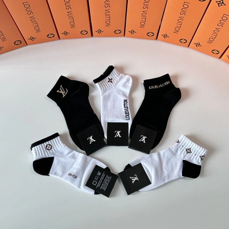 Discounted Louis Vuitton Socks
