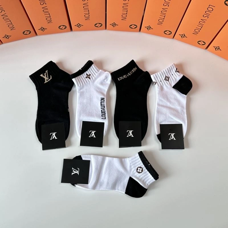Discounted Louis Vuitton Socks