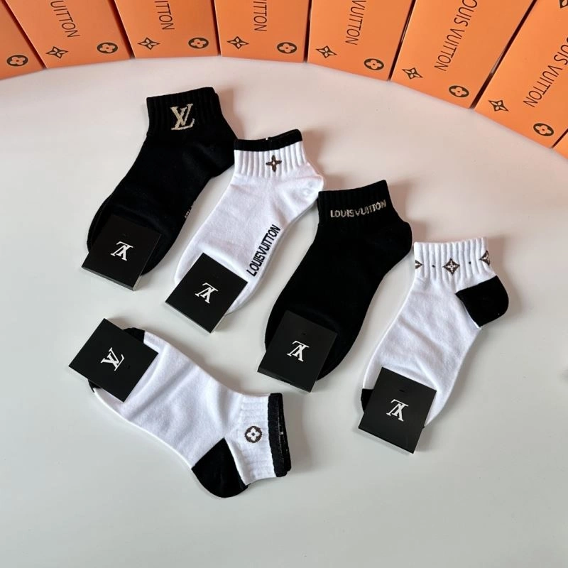 Discounted Louis Vuitton Socks