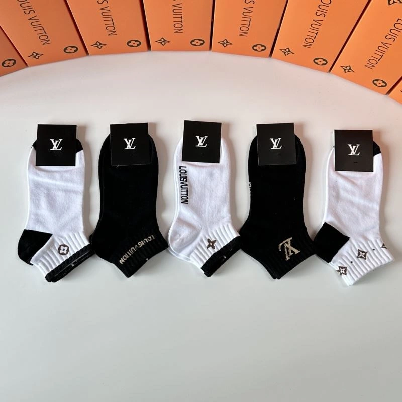 Discounted Louis Vuitton Socks