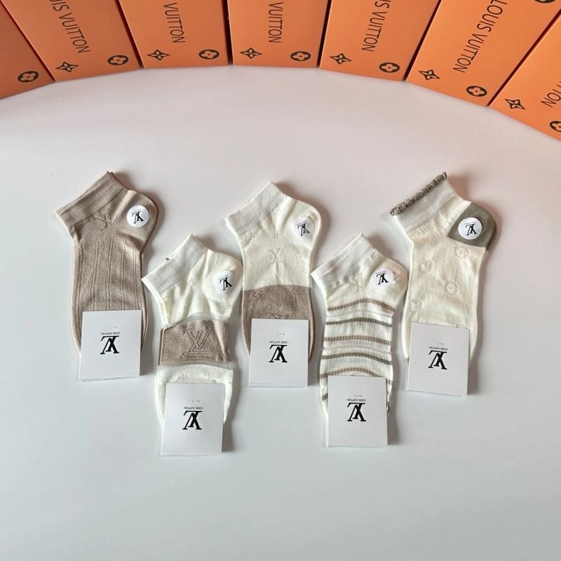 Economical Louis Vuitton Socks