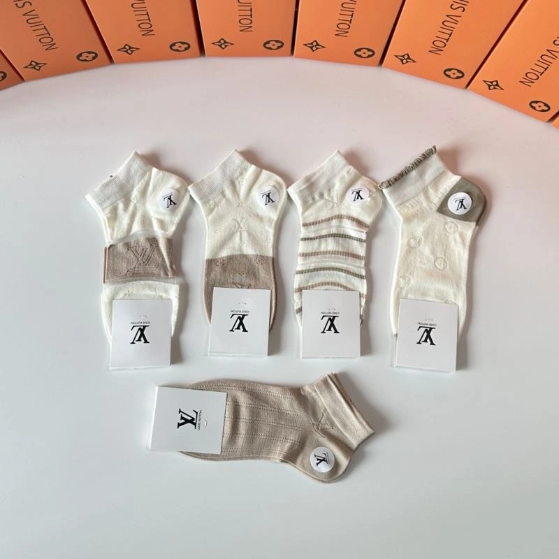Economical Louis Vuitton Socks
