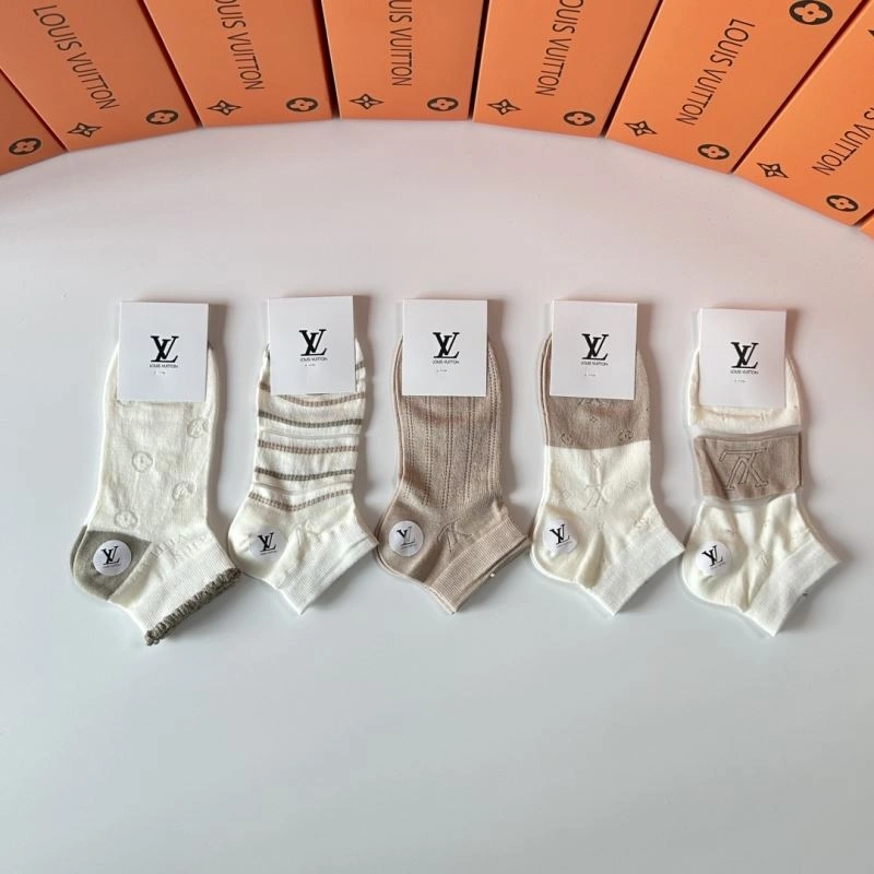Economical Louis Vuitton Socks