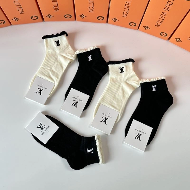 Reasonably priced Louis Vuitton Socks