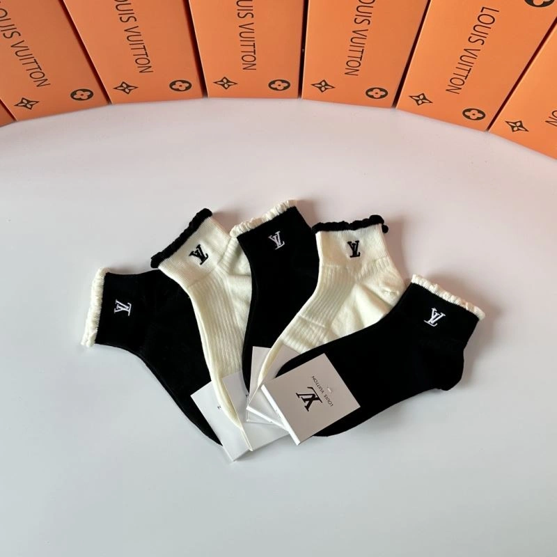 Reasonably priced Louis Vuitton Socks