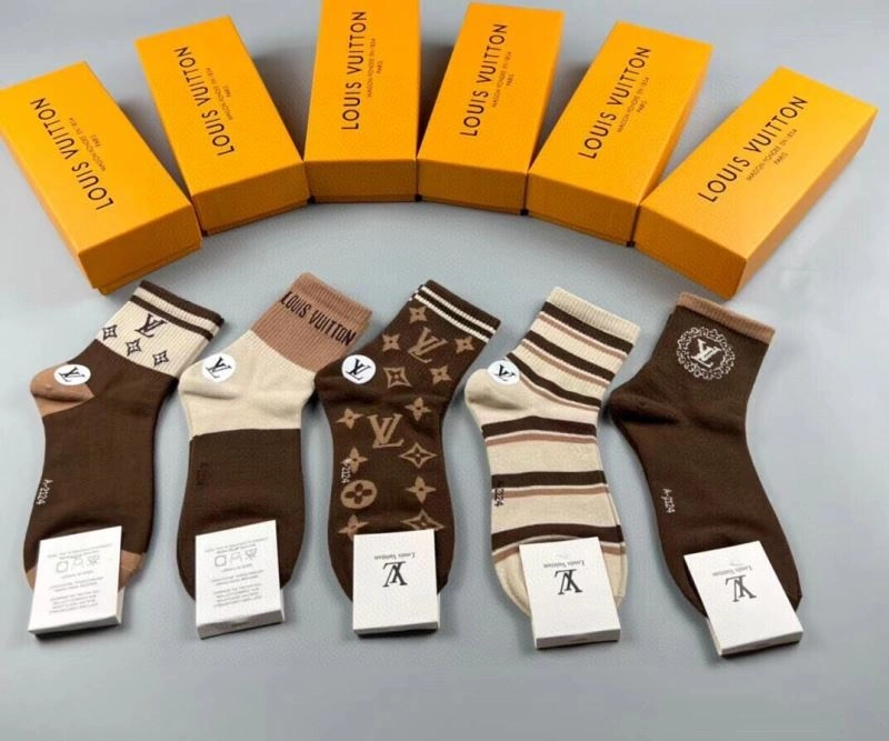 Reasonably priced Louis Vuitton Socks