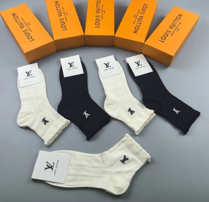 Exact replica Louis Vuitton Socks
