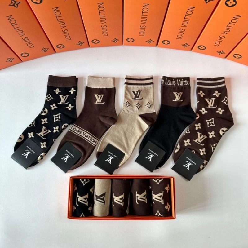 Value-priced Louis Vuitton Socks
