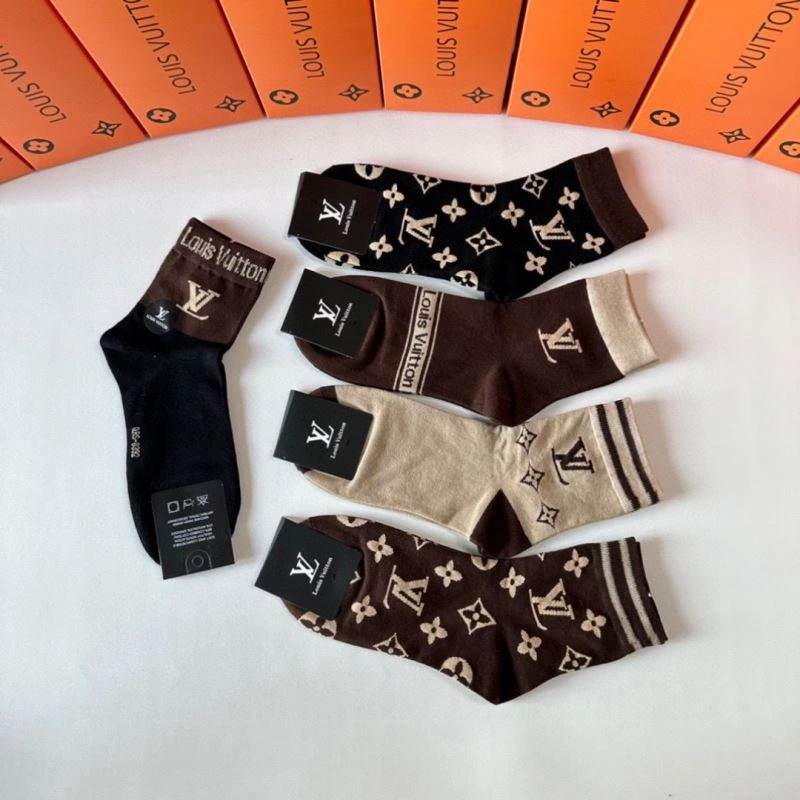 Value-priced Louis Vuitton Socks
