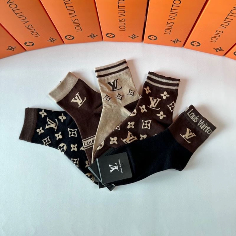 Value-priced Louis Vuitton Socks