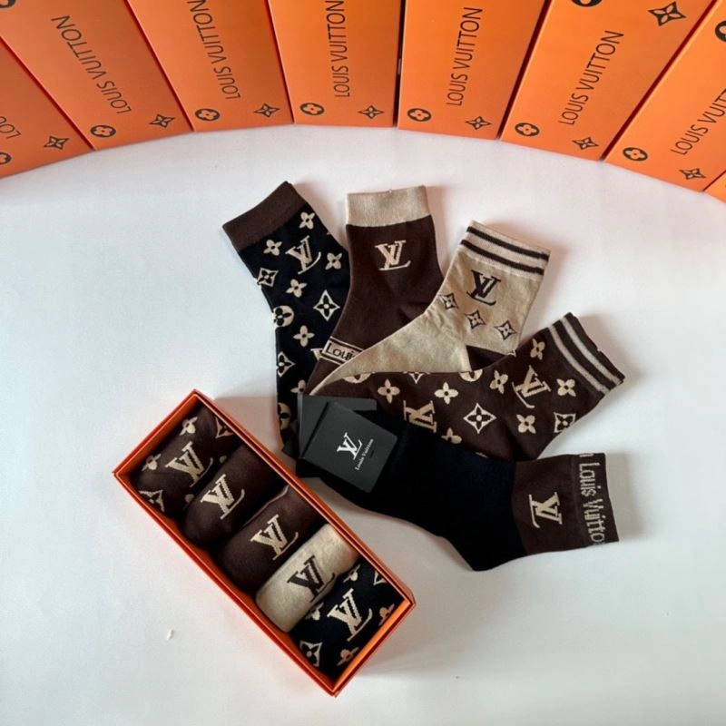 Value-priced Louis Vuitton Socks