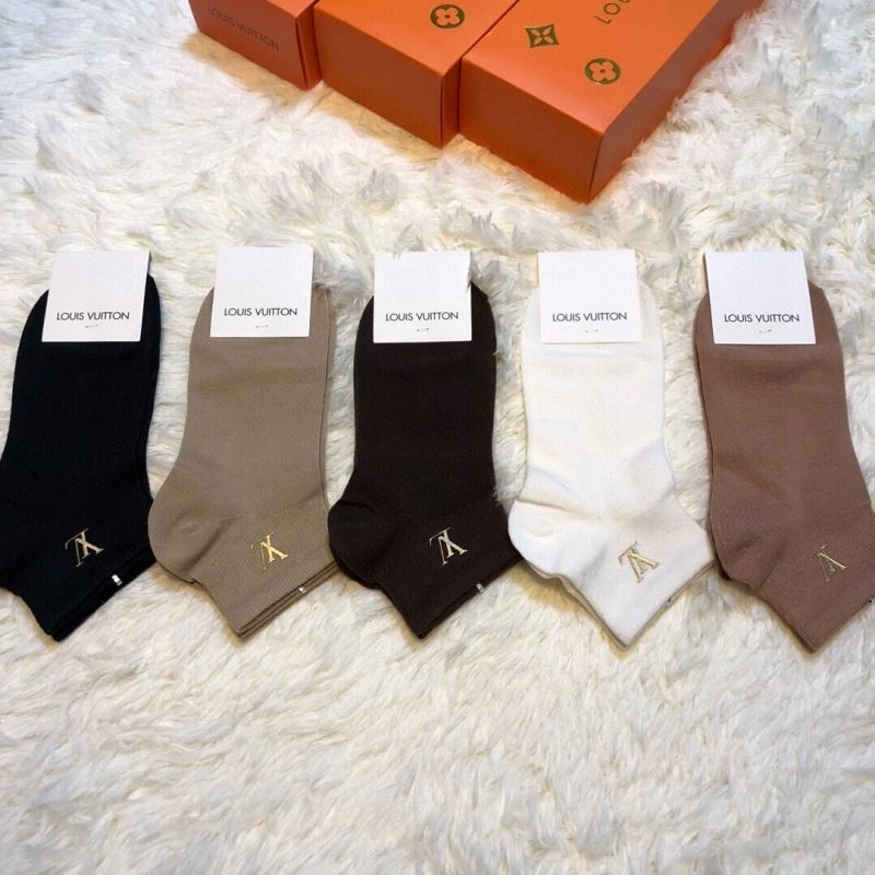 Precise copy Louis Vuitton Socks