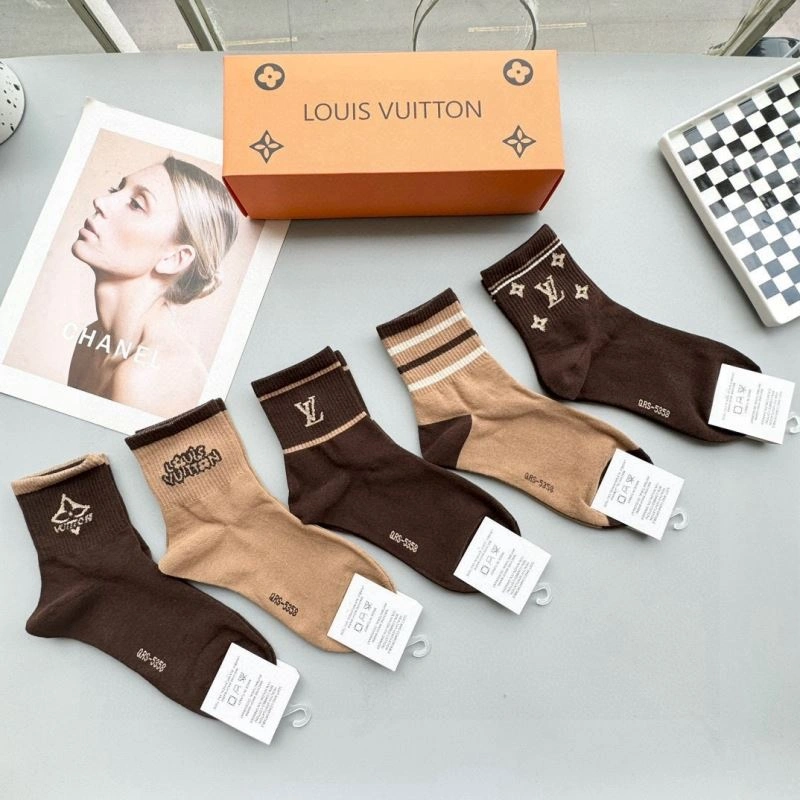 Affordable Louis Vuitton Socks