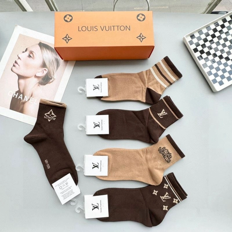Affordable Louis Vuitton Socks