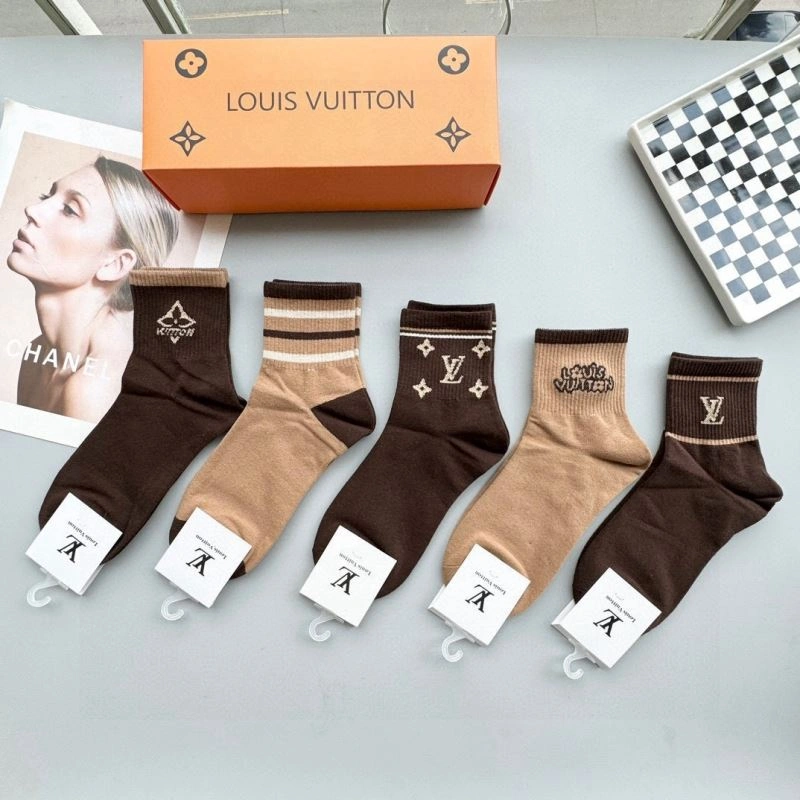 Affordable Louis Vuitton Socks