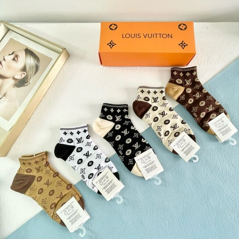 Economical Louis Vuitton Socks