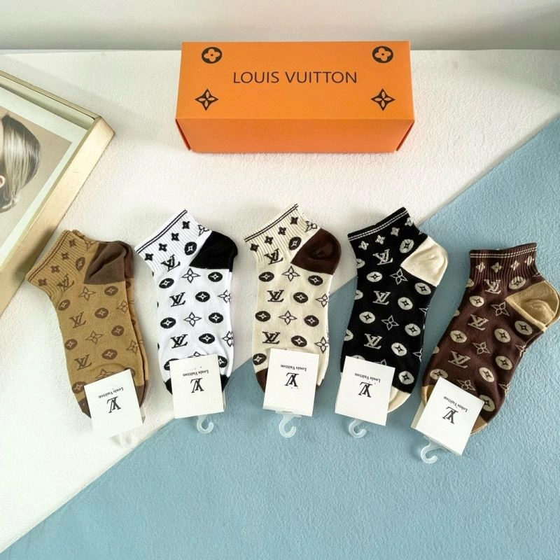 Economical Louis Vuitton Socks