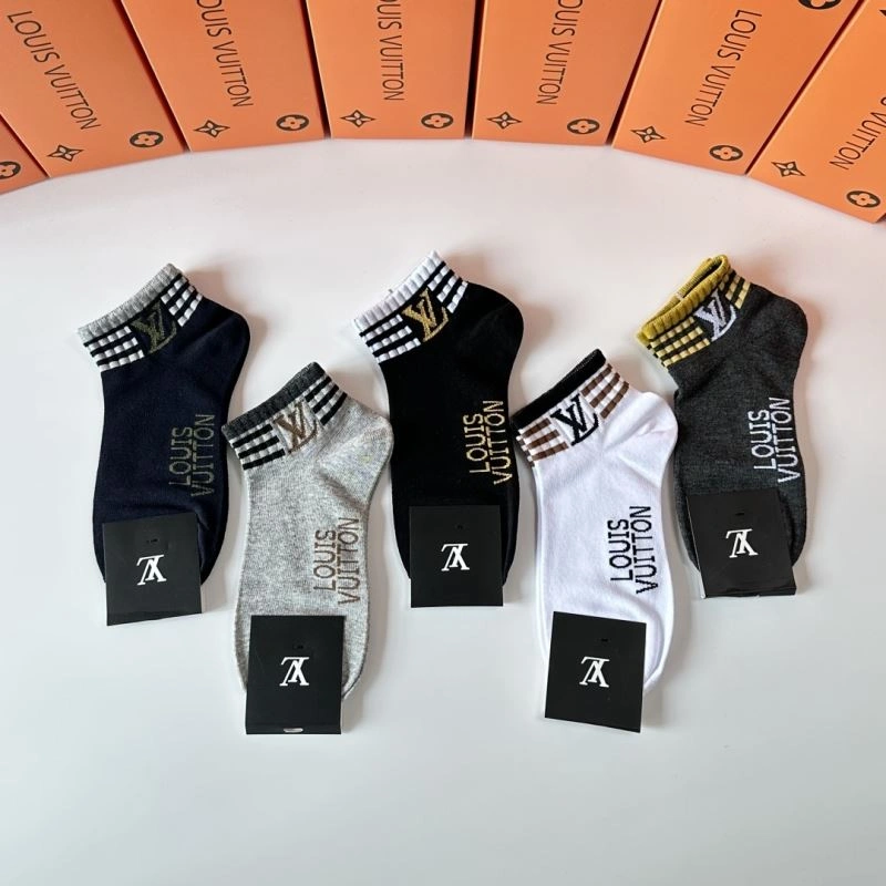 Affordable Louis Vuitton Socks