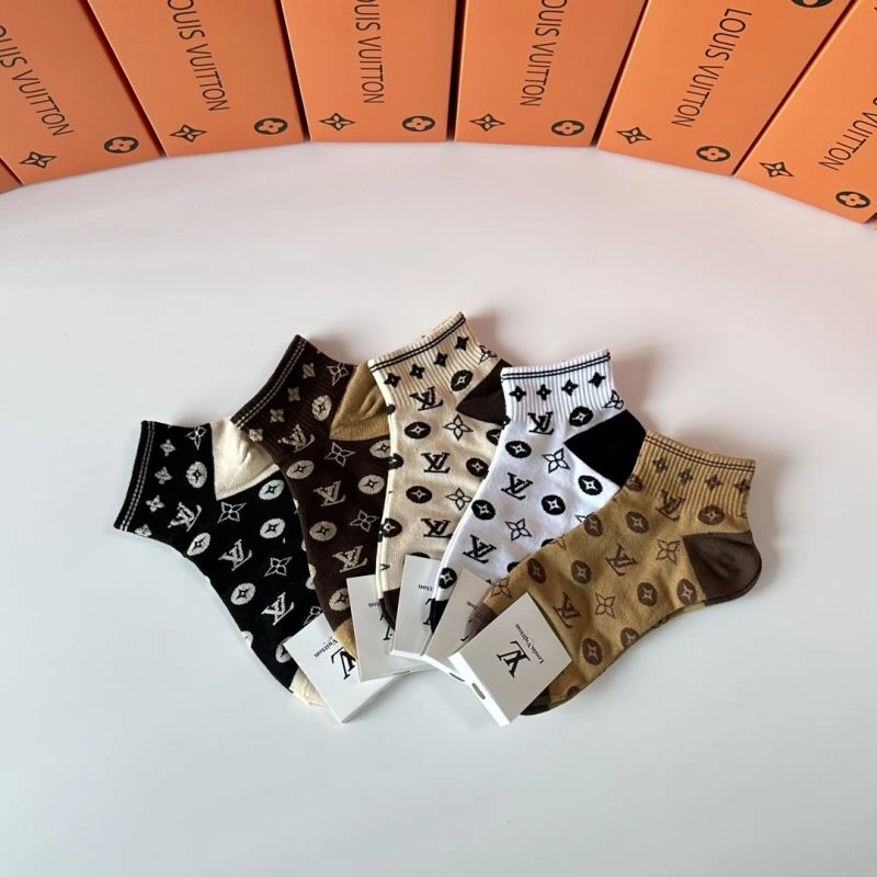 Affordable Louis Vuitton Socks