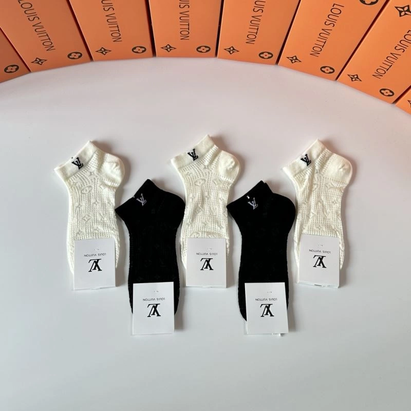 Precise copy Louis Vuitton Socks